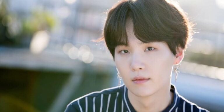 What are BTS Suga’s favorite colors? | Mister Korean